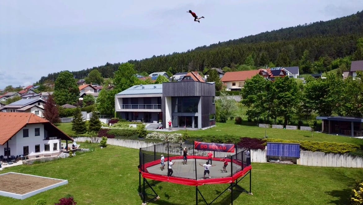 MEGATRAMP - The World's Biggest & Most Powerful Trampoline